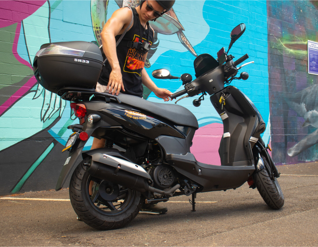 Waikiki Moped Rentals - GoGo Rental